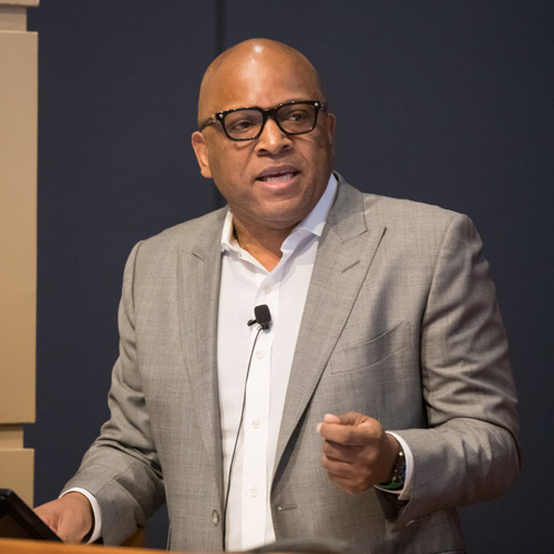 Mendoza Business Magazine - Spring 2023